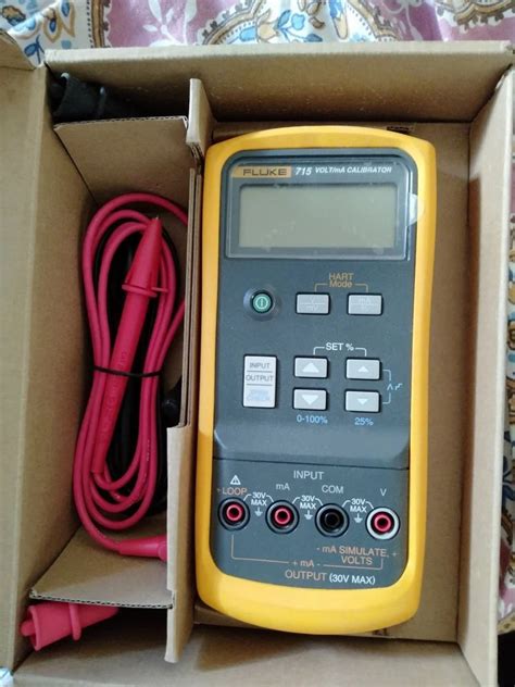 Volt Milli Ampere Digital Fluke 715 Voltma Loop Calibrator For Industrial At ₹ 129075piece In