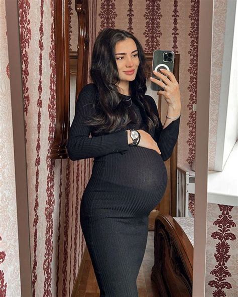 ️‍🔥🌹 R Clothedpreggo