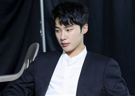 9 Things Youd Love To Know About K Drama Extracurricular Star Kim