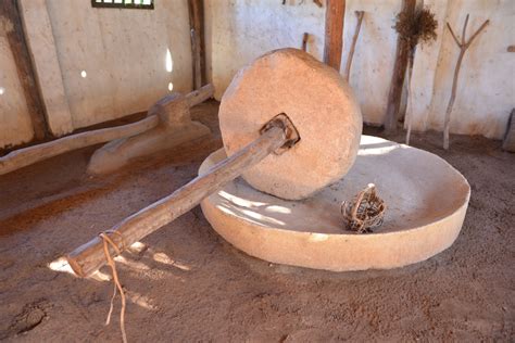 Maiz Moler Viajes Y Relatos