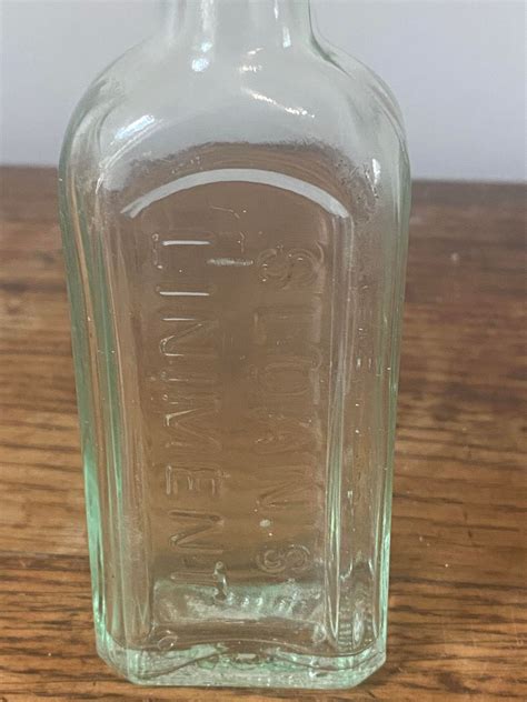Sloans Liniment Antique Medicine Bottle Etsy