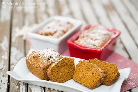 Mini Pumpkin Pies With A Fondant Pumpkin Topping 5 Minutes For Mom