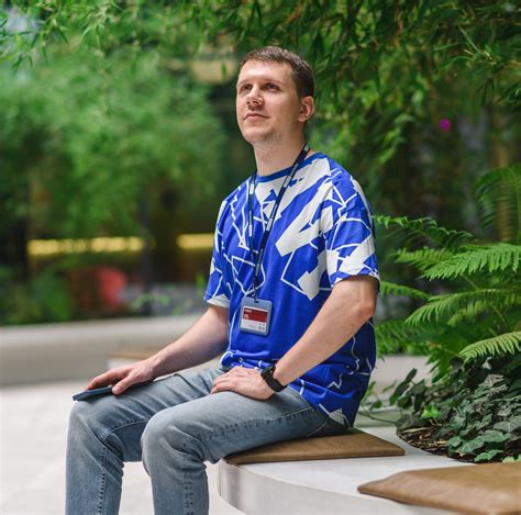 About Anton Martyniuk Medium