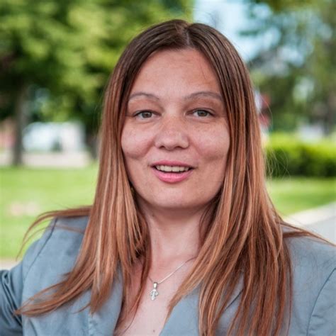 Sanja Ivanovic Lærer I Kroppsøving Og Idret Videregående Skole Ju