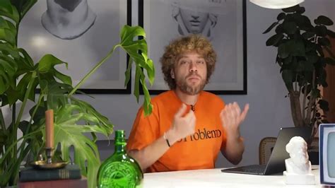 Ilya Varlamov On Twitter Власти Берлина разрешили женщинам купаться в