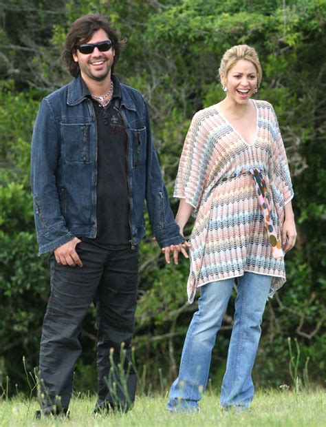 Imágenes De Shakira Y Antonio De La Rúa