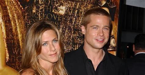 “캐비어 벽이 있었다” 브래드 피트 제니퍼 애니스톤 23년전 결혼식 소환