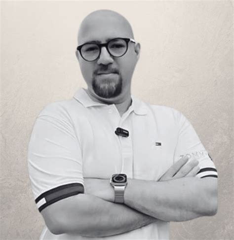 Dr Jayesh Bhanushali Spine Specialist The Spine Foundation