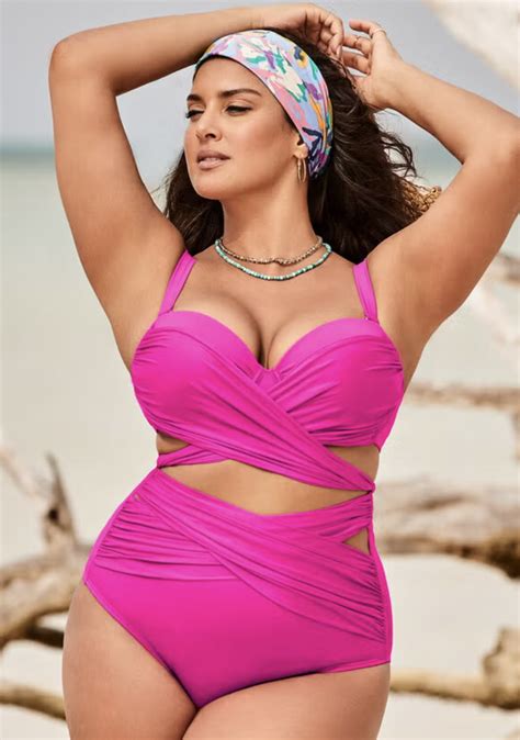 How To Find The Most Flattering Swimsuit For Your Body Shape — Autum Love