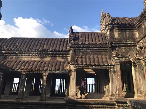 គួរយល់ដឹង តើកូនខ្មែរប៉ុន្មាននាក់ស្គាល់ពីការវិវឌ្ឍន៍នៃវិស័យសិល្បៈសំណង់ក្បឿនបុរាណខ្មែរ Knongsrok