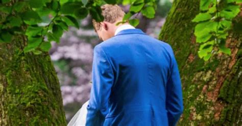 Blow Job Wedding Photo Michel Klooster Photography