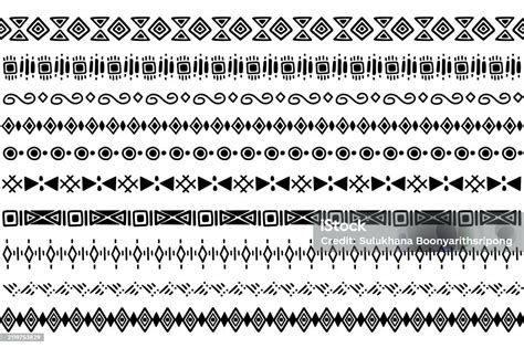 흑인과 백인의 민족 전통 상징 손으로 그린 낙서 스타일입니다 프린트와 의류를 위한 기하학적 형태 0명에 대한 스톡 벡터 아트 및 기타 이미지 Istock