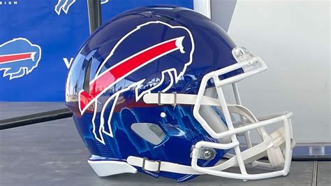 Sources Viral Blue Helmet Not Part Of Buffalo Bills New Rivalries