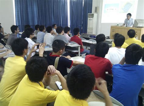 新闻中心 嵌入式 java HTML 零基础培训到精通 粤嵌教育