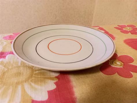 Тарілки різні СРСР 40 грн Посуд кухонне приладдя Київ на Olx