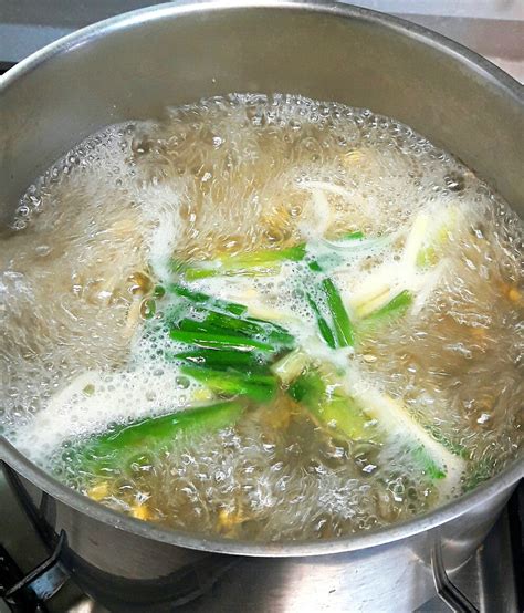 시원한 바지락 콩나물국