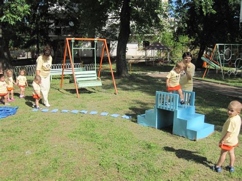 Детска Ясла 6 Приказка Враца ЗАНИМАНИЕ ПО ФИЗИЧЕСКА КУЛТУРА В ДВОРА НА ДЕТСКА ЯСЛА ПРИКАЗКА