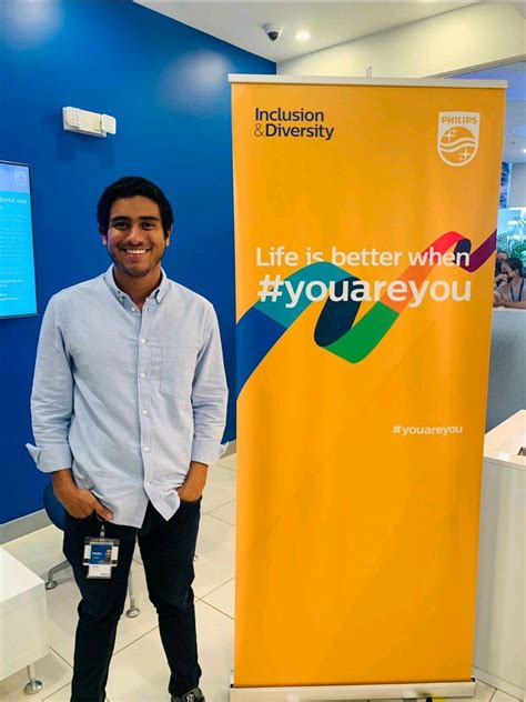 Youareyou Carlos Gaubeca