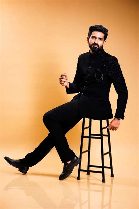 Sajin Crizaze Models