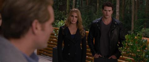 Rosalie And Emmett Emmett Rosalie Photo Fanpop