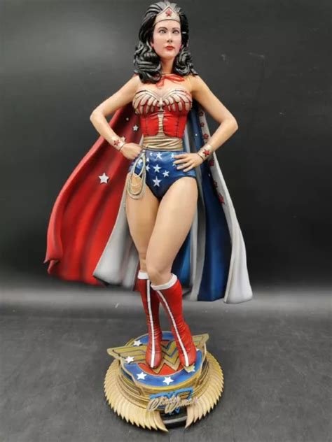 Wonder Woman Lynda Carter Resin Statue Figure Sexy Pin Up Vintage Movie