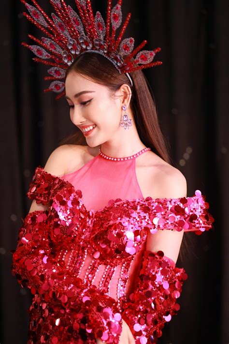 Hoa H U O N H Ng Trang C Ntk Tommy Nguy N Bi N H A Th Nh N Th N L A Ph N Vietnam Vn