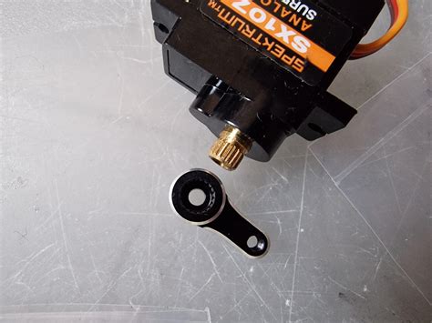 Mini B Pro Metal Servo Horn Doesnt Seem To Fit Sx107 The Splines Feel Like They Mesh But I