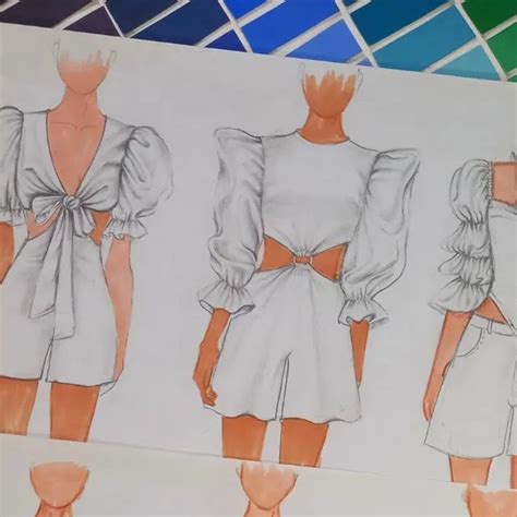 ‎طراح لباس و تصویرساز مد آزاده هاشمی‎ On Instagram‎ کپشن خیلی ضروری👇🏽🍓 ۶ مدل اورال جذاب با