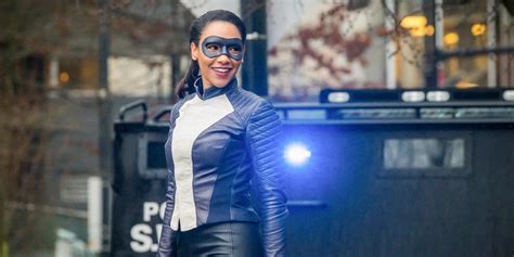 Iris Is A Speedster In The Flash Run Iris Run Trailer