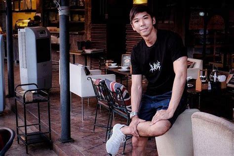 กัญจน์ ภักดีวิจิตร ปิ้งไก่ ในตำนาน ล่าสุด หันมาปิ้งไก่ขาย จนกลายเป็นไวรัล หมดยุคล้อจากอังกอร์แล้ว