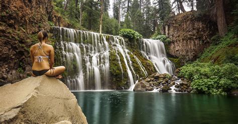 Hike To Middle Mccloud Falls California