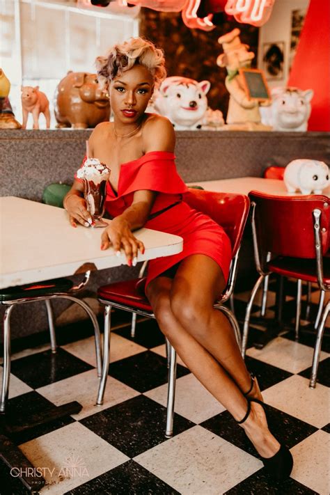 11 Diner Photoshoot Ideas Photoshoot Retro Photoshoot Vintage