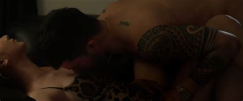 Pagkakataon Na Para Magalaw Si Robb