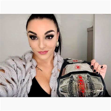 Deonna Virtuosa Scrolller