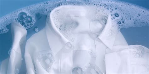 3 вопроса чтобы расхламить шкаф с одеждой без лишних усилий — Лайфхакер