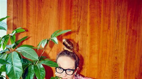 The Redback Spiders Deadly Mating Ritual Like Never Before Abc Listen