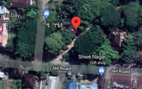 ဧရာဝတီတိုင်း ဒုတိုင်းရဲတပ်ဖွဲ့မှူးနေအိမ်ခြံထဲ ဗုံး ၂ လုံး ပေါက်ကွဲ Ayeyarwaddy Times