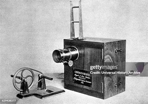 Lumiere Cinematographe Photos And Premium High Res Pictures Getty Images