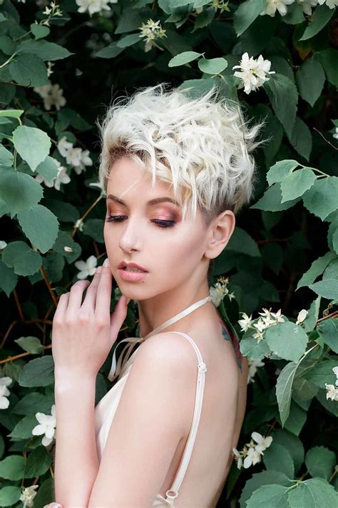 Cute Ideas To Get Beach Waves Short Hair In 2023