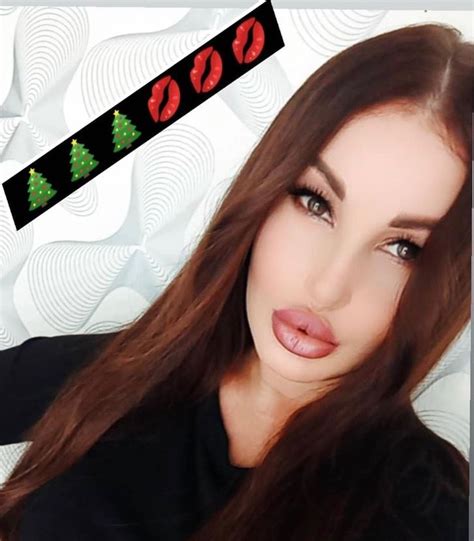 Красивая содержанка для щедрого мужчины Краснодар СОДЕРЖАНКИ