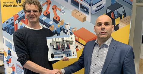 Plcnext Technology Ontdek De Plcnext Controllers Phoenix Contact