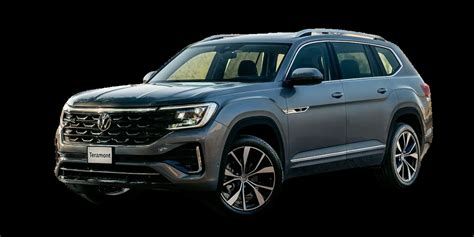 Compare Nissan Patrol 2026 Toyota Land Cruiser Prado 2026 Volkswagen
