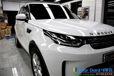대전 수입차전동사이드스텝 전문점 퍼스트카에서 랜드로버 올뉴 디스커버리5 고급형 사이드발판 러닝보드 2열포지션 높이조절 디퍼런셜 고정대 에코파워캡 장착했습니다