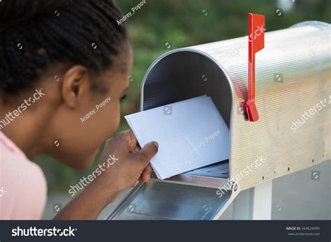 1 116 Putting Mailbox Images Stock Photos Vectors Shutterstock