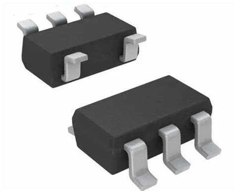 MICROCHIP MICROCHIP Memory Chip At Rs 256 56 IC Chip ID 2852865505912