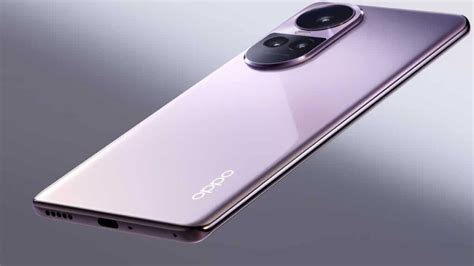 HP Oppo Triple Camera Resolusi Besar Fitur Memadai