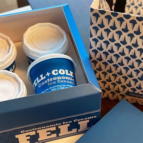 Fell 🍦7월 3일 꼬냑 미숫가루 티라미수 블루베리 바나나 소르베비건 몽키 비지니스 프렌치 다크 초콜릿 프레시 레몬 소르베 비건 파인애플 민트