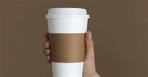 2022년부터 커피전문점 등 일회용 컵 사용 땐 보증금 낸다