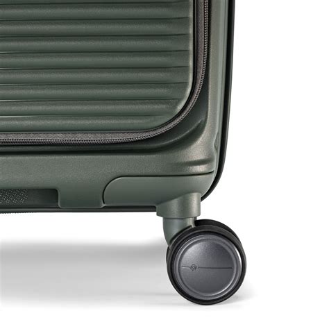 Samsonite Paralux Hardside Spinner Carry On™