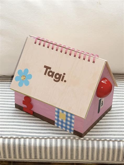 띠끄룸 2024 새해 하우스 달력 목재 수납 겸용 테이블 소품 위시버킷